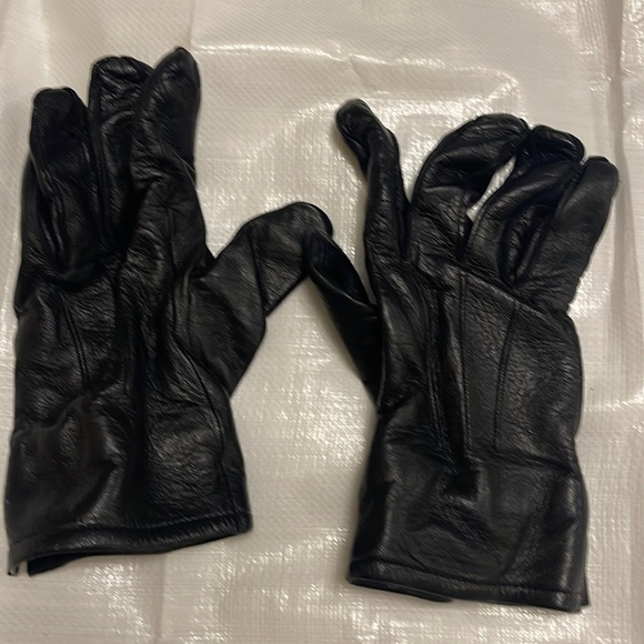 J. Crew | Accessories | Jcrew Leather Gloves With Cashmere Lining ...